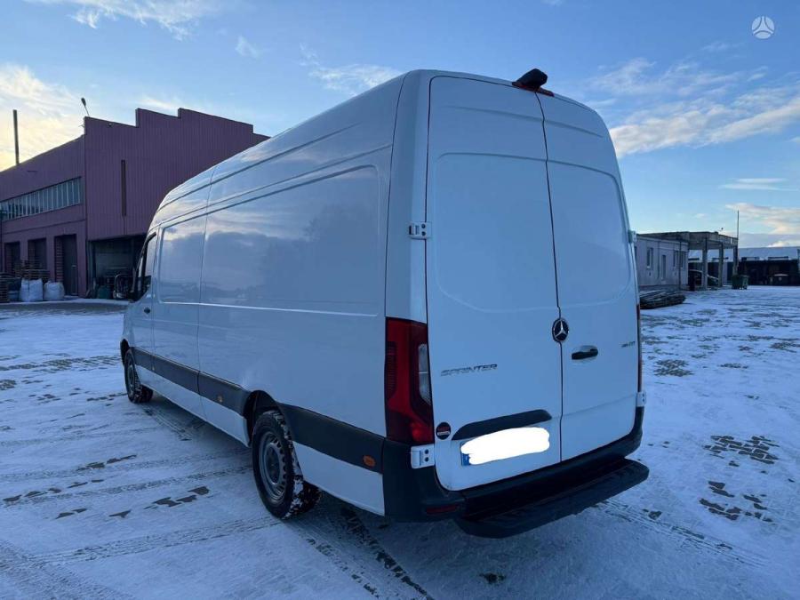 Balts Mercedes-Benz Sprinter 2022 Kauņa, ar dzinēja tilpumu 2.00 L un nobraukumu 247 tūkst. km par 17850 €, foto 5 vietnē AUTOMOTO.COM.LV
