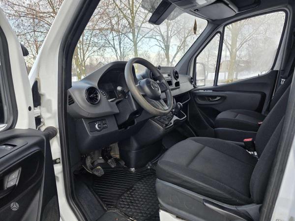 White Mercedes-Benz Sprinter 2022 in Siauliai, with an engine capacity of 1.95 L and mileage of 160 thousand km for 12400 €, photo 11 on AUTOMOTO.COM.LV