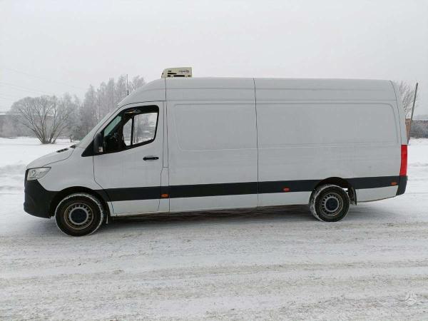 White Mercedes-Benz Sprinter 2022 in Kaunas, with an engine capacity of 1.95 L and mileage of 99 thousand km for 27830 €, photo 1 on AUTOMOTO.COM.LV