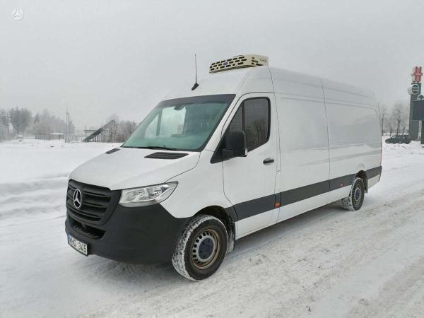 White Mercedes-Benz Sprinter 2022 in Kaunas, with an engine capacity of 1.95 L and mileage of 99 thousand km for 27830 €, photo 2 on AUTOMOTO.COM.LV
