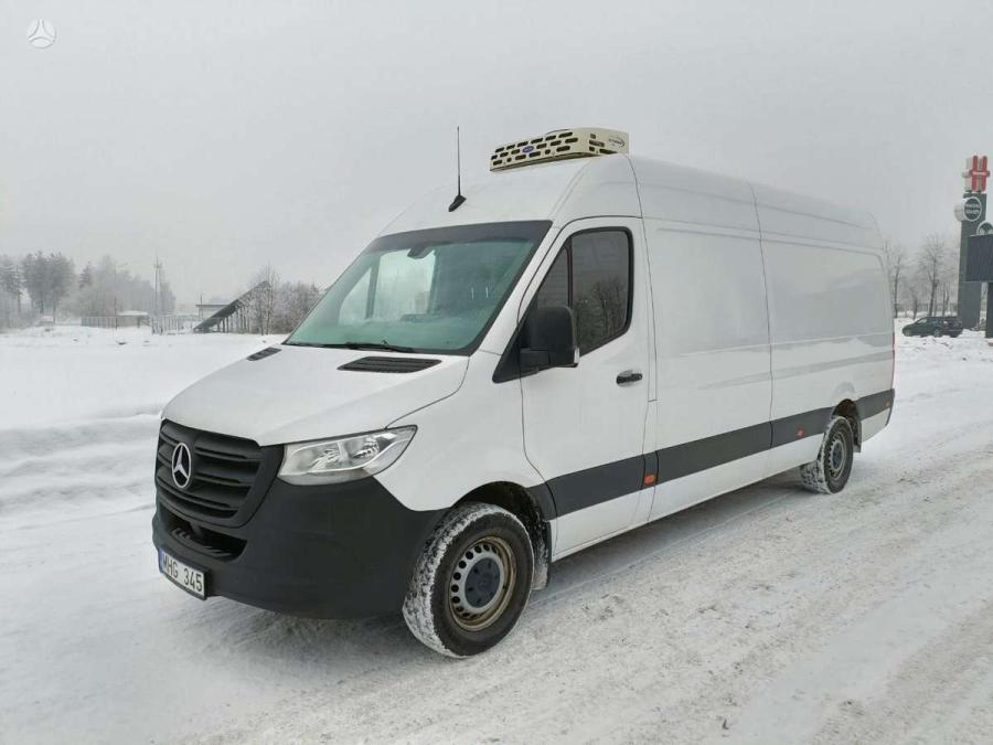 Balts Mercedes-Benz Sprinter 2022 Kauņa, ar dzinēja tilpumu 1.95 L un nobraukumu 99 tūkst. km par 27830 €, foto 2 vietnē AUTOMOTO.COM.LV