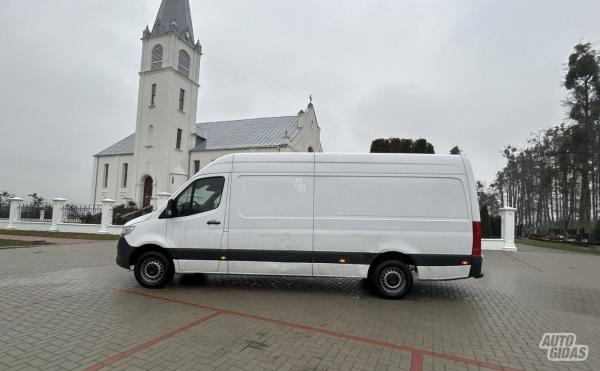 Balts Mercedes-Benz Sprinter 2022 Kauņa, ar dzinēja tilpumu 2.10 L un nobraukumu 210 tūkst. km par 17000 €, foto 1 vietnē AUTOMOTO.COM.LV