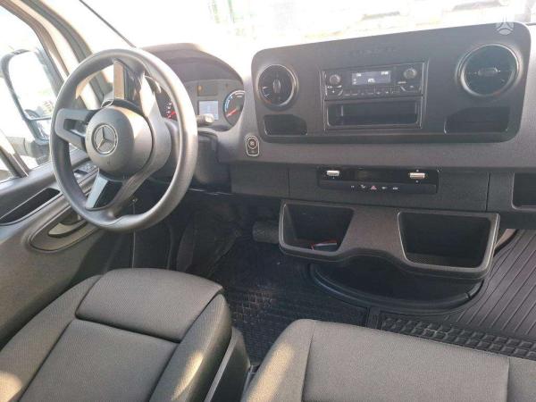 Balts Mercedes-Benz Sprinter 2022 Birštonas, ar dzinēja tilpumu 0.00 L un nobraukumu 5 tūkst. km par 14500 €, foto 7 vietnē AUTOMOTO.COM.LV