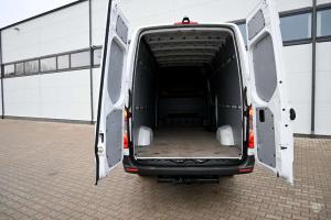 Balts Mercedes-Benz Sprinter 2022 Kretinga, ar dzinēja tilpumu 1.95 L un nobraukumu 21 tūkst. km par 35999 €, foto 13 vietnē AUTOMOTO.COM.LV