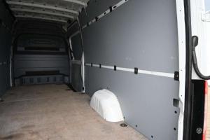Balts Mercedes-Benz Sprinter 2022 Kretinga, ar dzinēja tilpumu 1.95 L un nobraukumu 21 tūkst. km par 35999 €, foto 15 vietnē AUTOMOTO.COM.LV