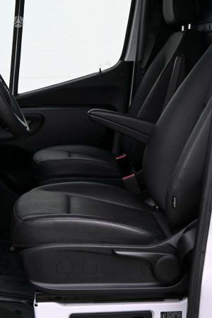 Balts Mercedes-Benz Sprinter 2022 Kretinga, ar dzinēja tilpumu 1.95 L un nobraukumu 21 tūkst. km par 35999 €, foto 23 vietnē AUTOMOTO.COM.LV