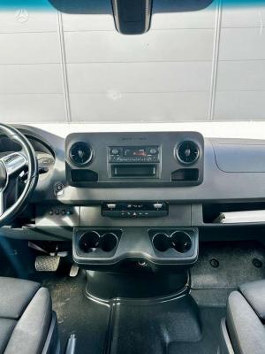 Balts Mercedes-Benz Sprinter 2022 Kauņa, ar dzinēja tilpumu 2.99 L un nobraukumu 669 tūkst. km par 33457 €, foto 9 vietnē AUTOMOTO.COM.LV