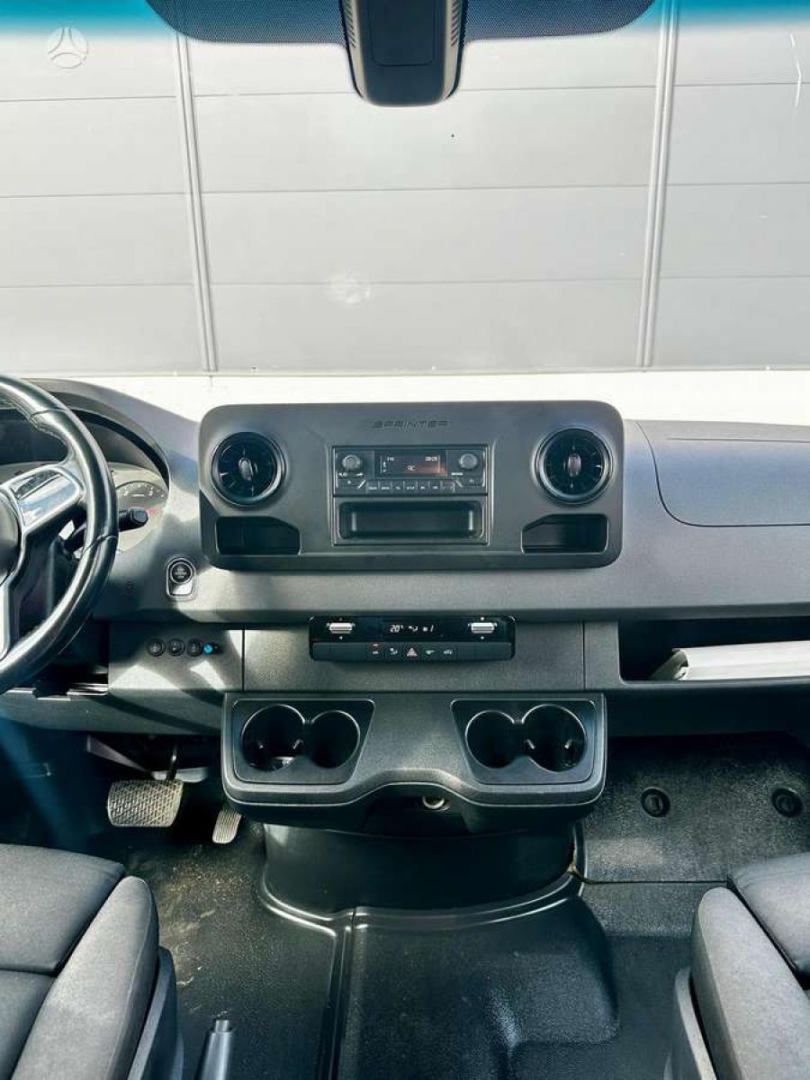 Balts Mercedes-Benz Sprinter 2022 Kauņa, ar dzinēja tilpumu 2.99 L un nobraukumu 669 tūkst. km par 33457 €, foto 9 vietnē AUTOMOTO.COM.LV