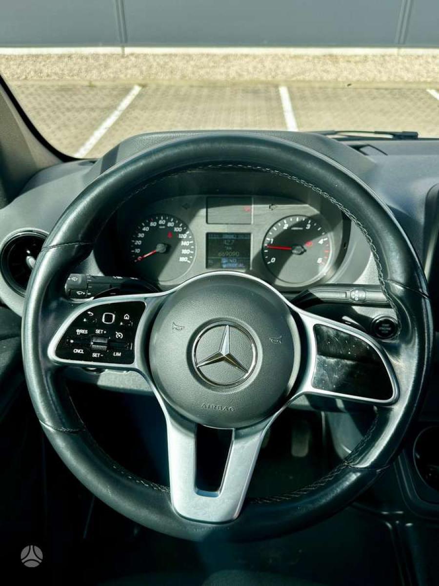 Balts Mercedes-Benz Sprinter 2022 Kauņa, ar dzinēja tilpumu 2.99 L un nobraukumu 669 tūkst. km par 33457 €, foto 11 vietnē AUTOMOTO.COM.LV