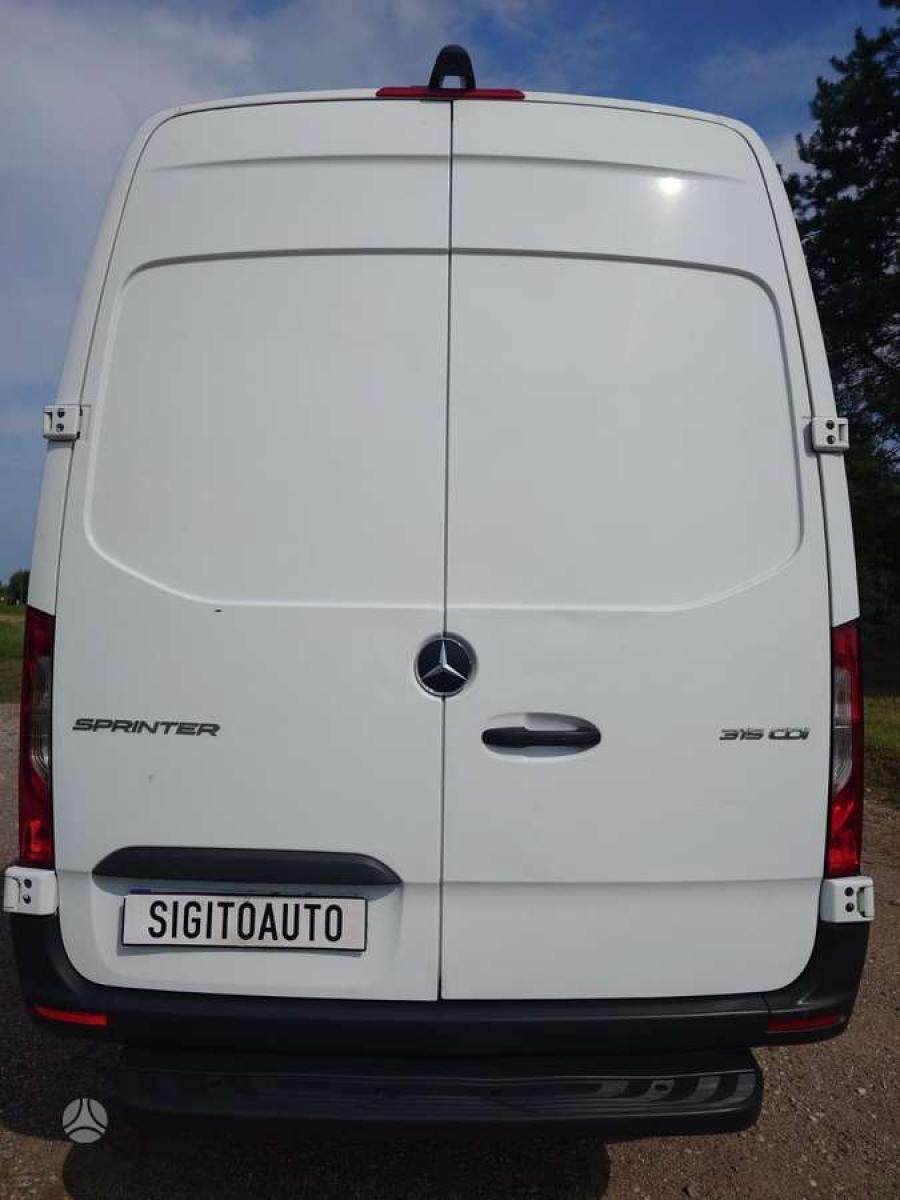 Balts Mercedes-Benz Sprinter 2022 Tauragė, ar dzinēja tilpumu 1.95 L un nobraukumu 219 tūkst. km par 19118 €, foto 6 vietnē AUTOMOTO.COM.LV