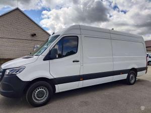 White Mercedes-Benz Sprinter 2022 in Taurage, with an engine capacity of 1.95 L and mileage of 245 thousand km for 19239 €, photo 9 on AUTOMOTO.COM.LV