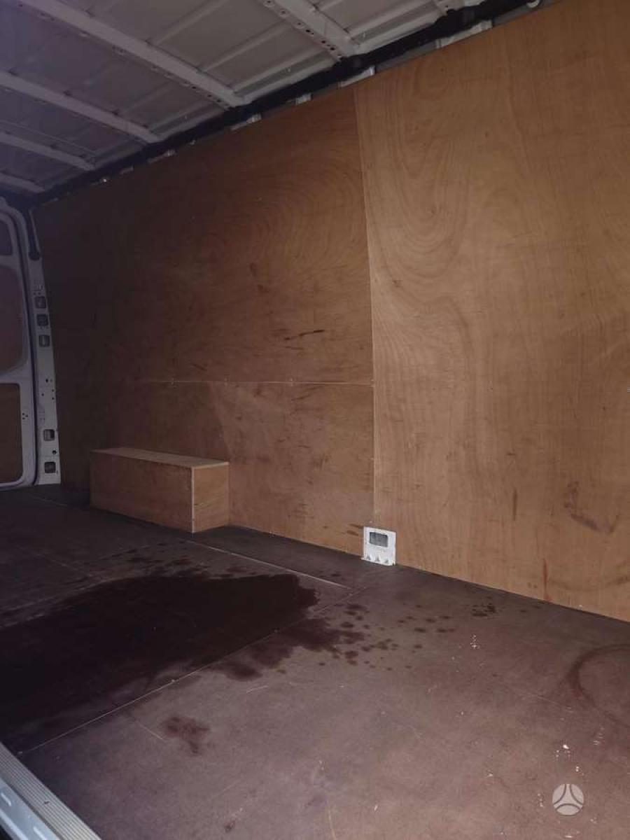 White Mercedes-Benz Sprinter 2022 in Taurage, with an engine capacity of 1.95 L and mileage of 245 thousand km for 19239 €, photo 11 on AUTOMOTO.COM.LV