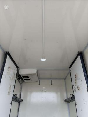 Balts Mercedes-Benz Sprinter 2022 Viļņa, ar dzinēja tilpumu 1.95 L un nobraukumu 206 tūkst. km par 19900 €, foto 15 vietnē AUTOMOTO.COM.LV