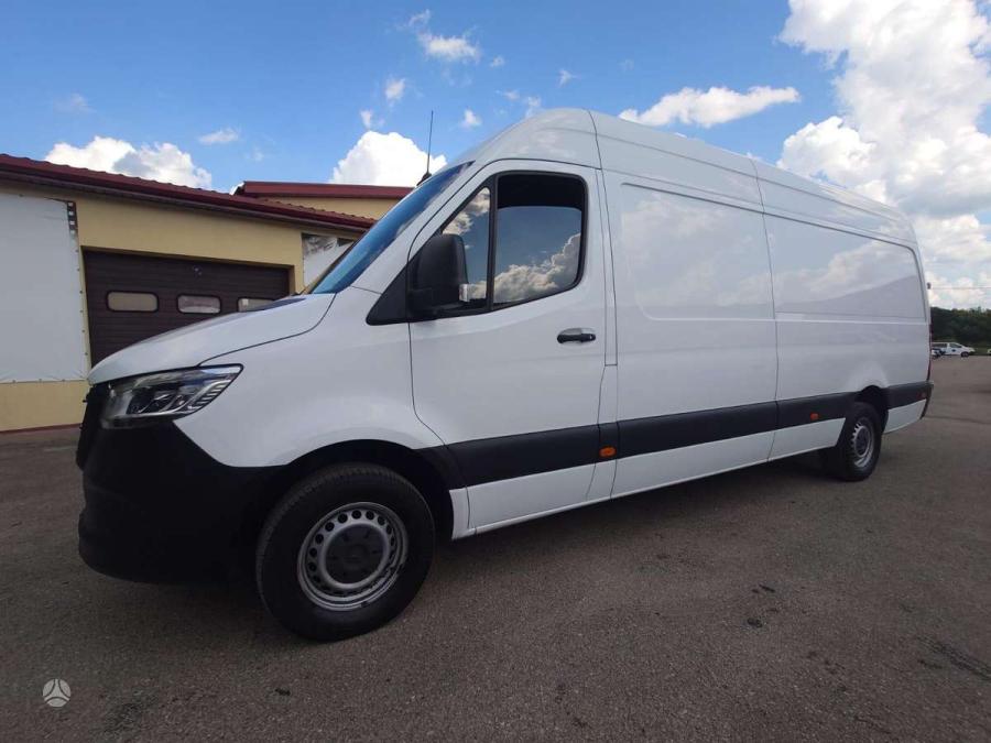 Balts Mercedes-Benz Sprinter 2022 Tauragė, ar dzinēja tilpumu 2.20 L un nobraukumu 280 tūkst. km par 18029 €, foto 3 vietnē AUTOMOTO.COM.LV