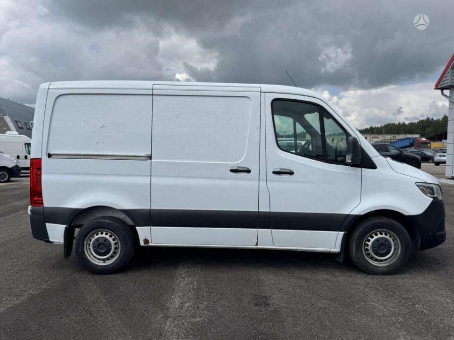 Balts Mercedes-Benz Sprinter 2022 Radviliškis, ar dzinēja tilpumu 1.95 L un nobraukumu 284 tūkst. km par 14701 €, foto 5 vietnē AUTOMOTO.COM.LV
