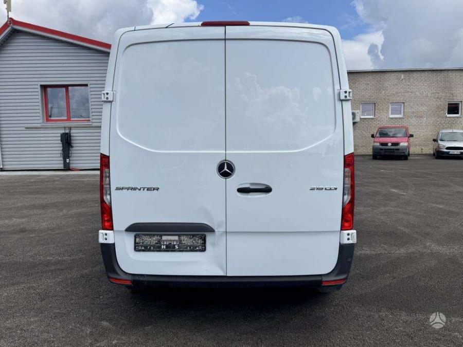 Balts Mercedes-Benz Sprinter 2022 Radviliškis, ar dzinēja tilpumu 1.95 L un nobraukumu 284 tūkst. km par 14701 €, foto 7 vietnē AUTOMOTO.COM.LV