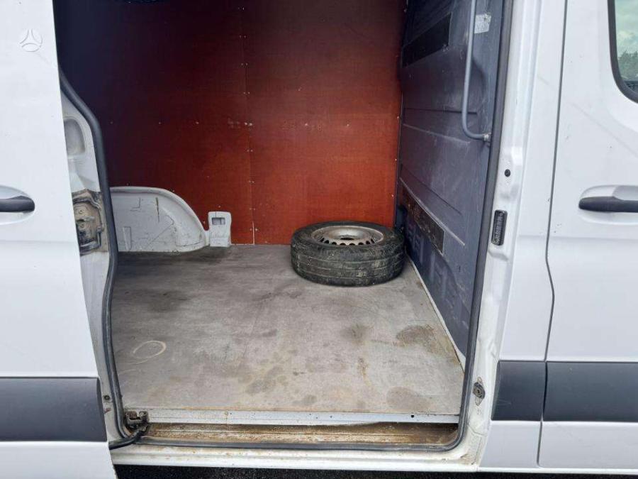Balts Mercedes-Benz Sprinter 2022 Radviliškis, ar dzinēja tilpumu 1.95 L un nobraukumu 284 tūkst. km par 14701 €, foto 24 vietnē AUTOMOTO.COM.LV