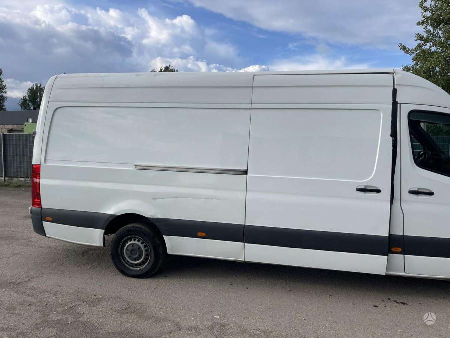 Balts Mercedes-Benz Sprinter 2022 Kauņa, ar dzinēja tilpumu 1.95 L un nobraukumu 163 tūkst. km par 12990 €, foto 9 vietnē AUTOMOTO.COM.LV