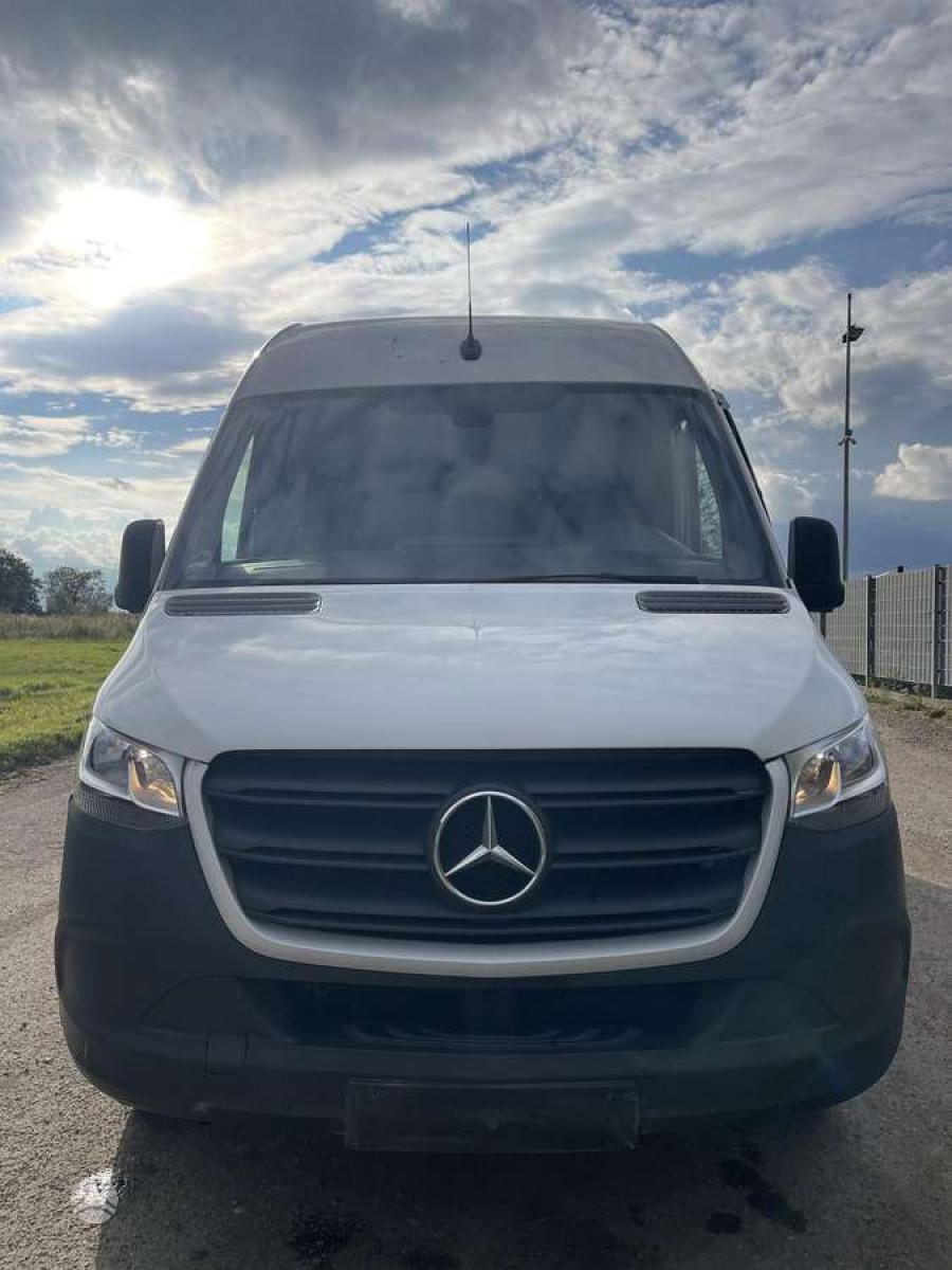 Balts Mercedes-Benz Sprinter 2022 Kauņa, ar dzinēja tilpumu 1.95 L un nobraukumu 163 tūkst. km par 12990 €, foto 10 vietnē AUTOMOTO.COM.LV