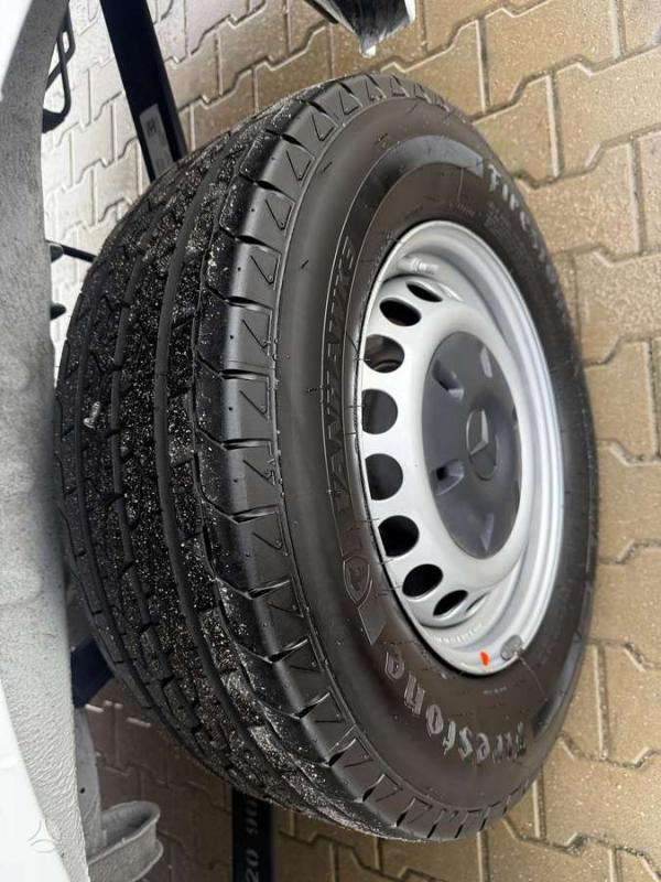 White Mercedes-Benz Sprinter 2022 in Kaunas, with an engine capacity of 2.00 L and mileage of 330 thousand km for 11200 €, photo 6 on AUTOMOTO.COM.LV