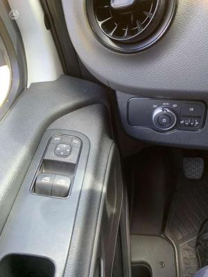 Balts Mercedes-Benz Sprinter 2022 Viļņa, ar dzinēja tilpumu 1.95 L un nobraukumu 250 tūkst. km par 20207 €, foto 12 vietnē AUTOMOTO.COM.LV