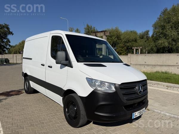 White Mercedes-Benz Sprinter 2022 in Jelgava, with an engine capacity of 2.00 L and mileage of 243 thousand km for 14900 €, photo 1 on AUTOMOTO.COM.LV