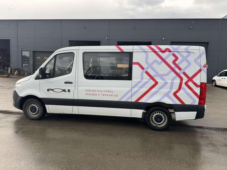 White Mercedes-Benz Sprinter 2022 in Kaunas, with an engine capacity of 1.95 L and mileage of 226 thousand km for 19360 €, photo 5 on AUTOMOTO.COM.LV