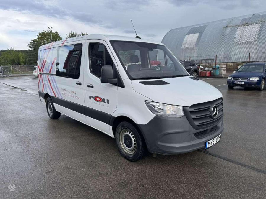 White Mercedes-Benz Sprinter 2022 in Kaunas, with an engine capacity of 1.95 L and mileage of 226 thousand km for 19360 €, photo 7 on AUTOMOTO.COM.LV