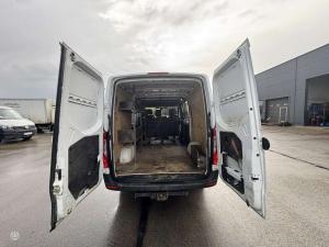 White Mercedes-Benz Sprinter 2022 in Kaunas, with an engine capacity of 1.95 L and mileage of 226 thousand km for 19360 €, photo 11 on AUTOMOTO.COM.LV