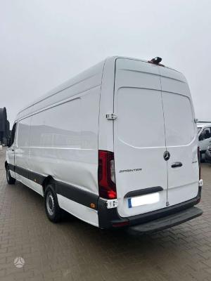 White Mercedes-Benz Sprinter 2023 in Kaunas, with an engine capacity of 2.00 L and mileage of 340 thousand km for 17800 €, photo 6 on AUTOMOTO.COM.LV