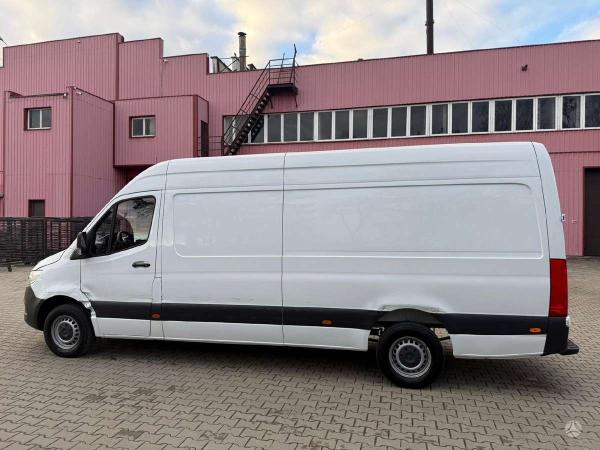White Mercedes-Benz Sprinter 2023 in Kaunas, with an engine capacity of 2.00 L and mileage of 550 thousand km for 16850 €, photo 10 on AUTOMOTO.COM.LV