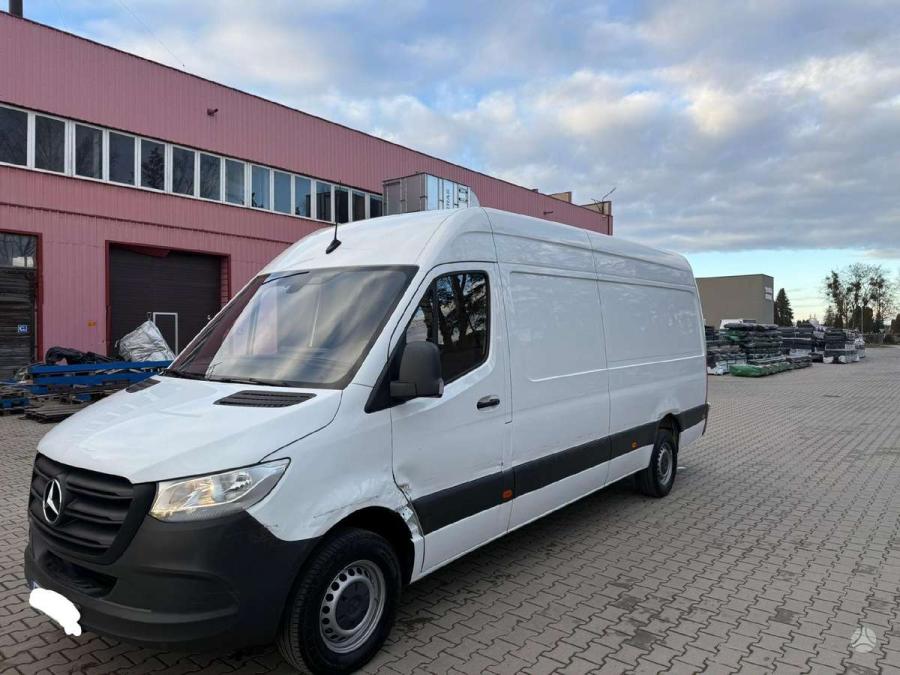 Balts Mercedes-Benz Sprinter 2023 Kauņa, ar dzinēja tilpumu 2.00 L un nobraukumu 550 tūkst. km par 16850 €, foto 12 vietnē AUTOMOTO.COM.LV