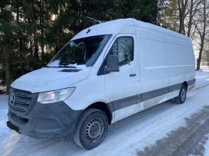 Balts Mercedes-Benz Sprinter 2023 Panevēža, ar dzinēja tilpumu 1.95 L un nobraukumu 400 tūkst. km par 15900 €, foto  vietnē AUTOMOTO.COM.LV