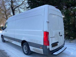 White Mercedes-Benz Sprinter 2023 in Panevezys, with an engine capacity of 1.95 L and mileage of 400 thousand km for 15900 €, photo 2 on AUTOMOTO.COM.LV