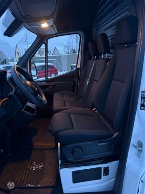 White Mercedes-Benz Sprinter 2023 in Kaunas, with an engine capacity of 2.00 L and mileage of 380 thousand km for 18900 €, photo 10 on AUTOMOTO.COM.LV