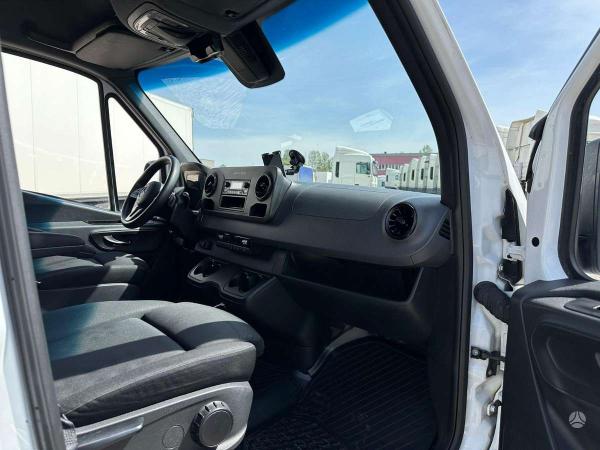 Balts Mercedes-Benz Sprinter 2023 Kauņa, ar dzinēja tilpumu 1.95 L un nobraukumu 385 tūkst. km par 33275 €, foto 8 vietnē AUTOMOTO.COM.LV