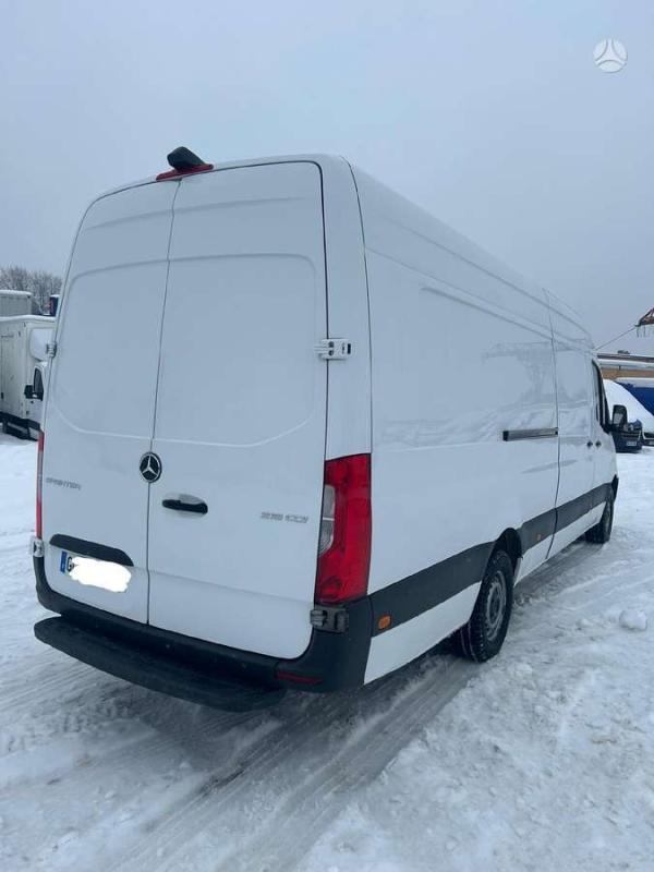 Balts Mercedes-Benz Sprinter 2023 Kauņa, ar dzinēja tilpumu 2.00 L un nobraukumu 198 tūkst. km par 16800 €, foto 5 vietnē AUTOMOTO.COM.LV