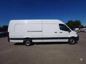 Balts Mercedes-Benz Sprinter 2023 Tauragė, ar dzinēja tilpumu 1.95 L un nobraukumu 240 tūkst. km par 21175 €, foto 3 vietnē AUTOMOTO.COM.LV