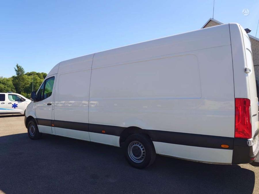 Balts Mercedes-Benz Sprinter 2023 Tauragė, ar dzinēja tilpumu 1.95 L un nobraukumu 240 tūkst. km par 21175 €, foto 5 vietnē AUTOMOTO.COM.LV