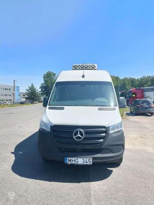 Balts Mercedes-Benz Sprinter 2023 Kauņa, ar dzinēja tilpumu 1.95 L un nobraukumu 99 tūkst. km par 24000 €, foto 1 vietnē AUTOMOTO.COM.LV