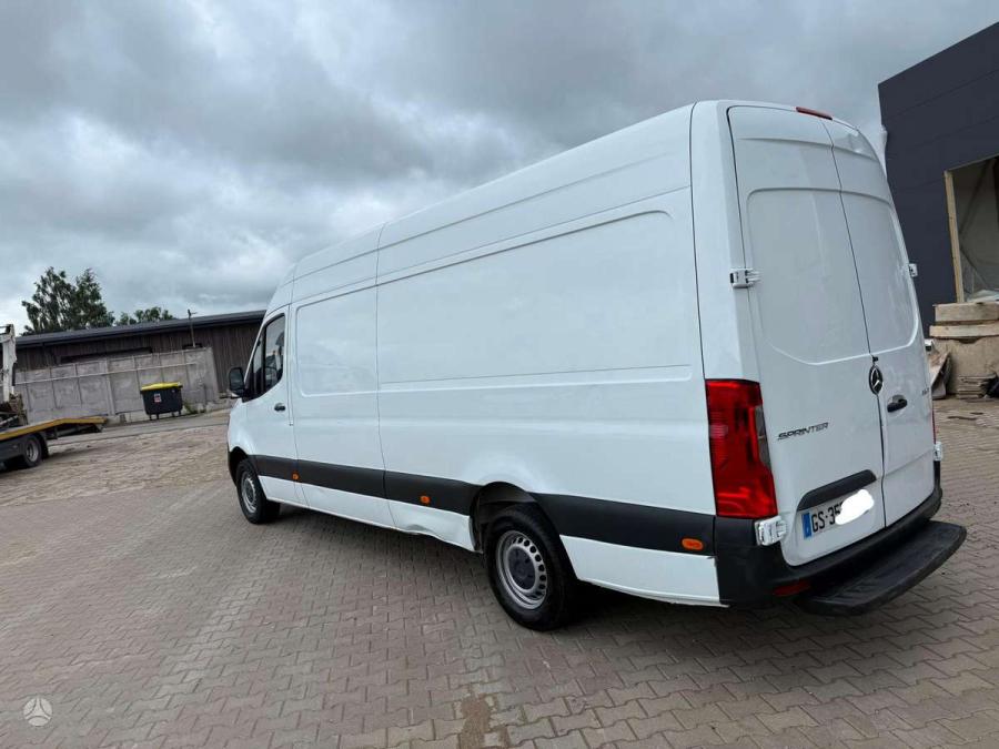 Balts Mercedes-Benz Sprinter 2023 Kauņa, ar dzinēja tilpumu 2.00 L un nobraukumu 299 tūkst. km par 13980 €, foto 9 vietnē AUTOMOTO.COM.LV
