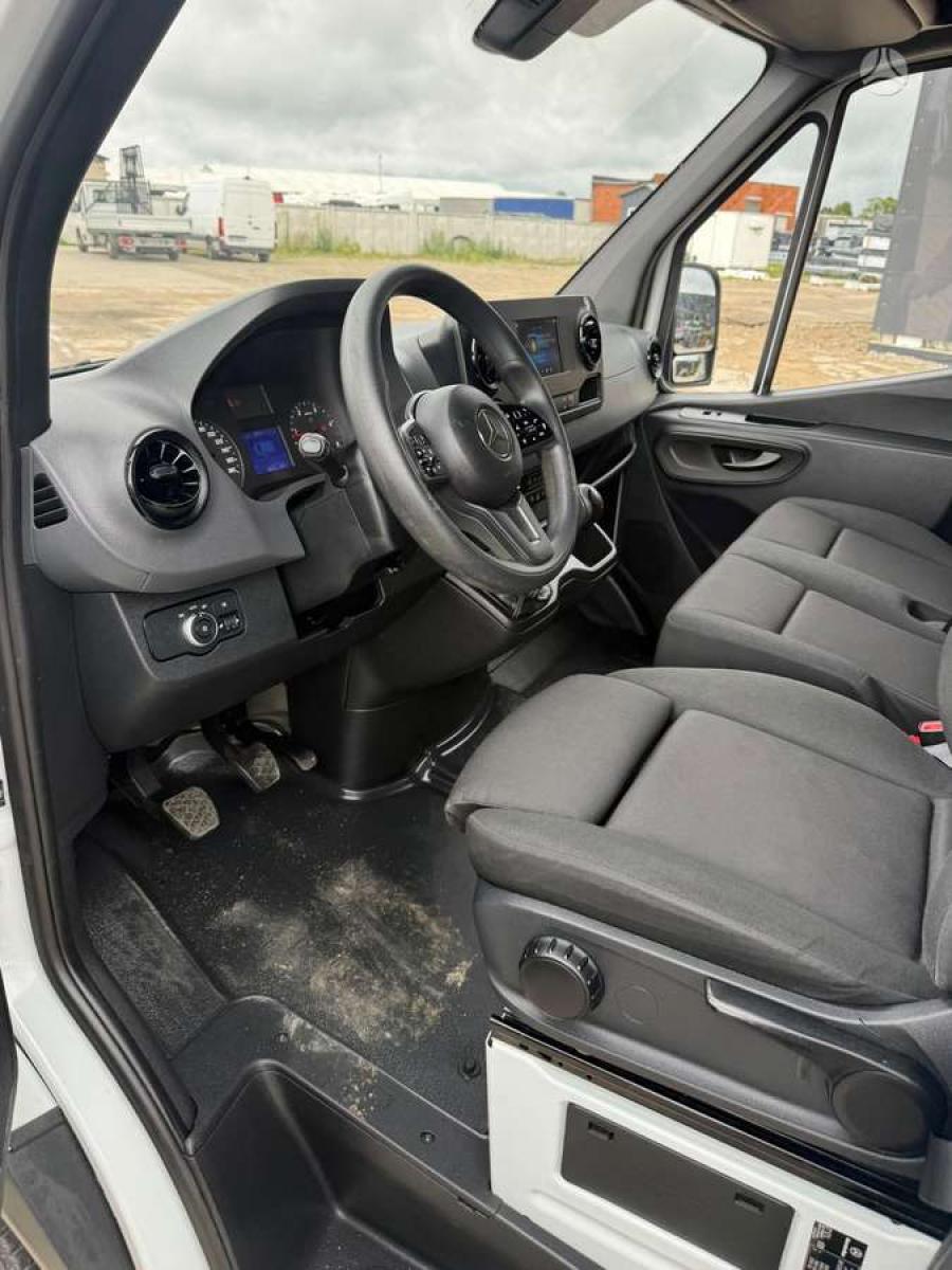 Balts Mercedes-Benz Sprinter 2023 Kauņa, ar dzinēja tilpumu 2.00 L un nobraukumu 299 tūkst. km par 13980 €, foto 10 vietnē AUTOMOTO.COM.LV