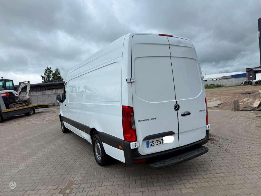 Balts Mercedes-Benz Sprinter 2023 Kauņa, ar dzinēja tilpumu 2.00 L un nobraukumu 299 tūkst. km par 13980 €, foto 13 vietnē AUTOMOTO.COM.LV