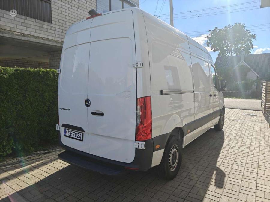 Balts Mercedes-Benz Sprinter 2023 Kauņa, ar dzinēja tilpumu 0.00 L un nobraukumu 25 tūkst. km par 21780 €, foto 4 vietnē AUTOMOTO.COM.LV
