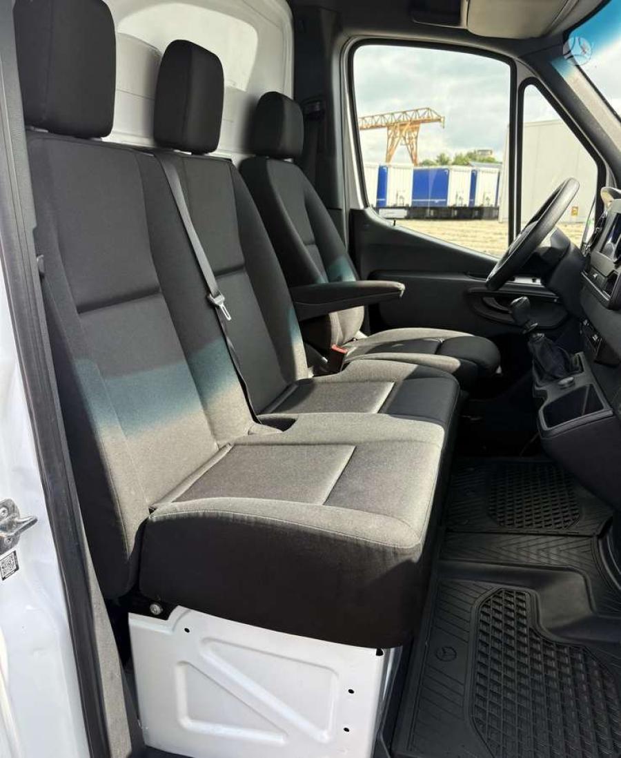 Balts Mercedes-Benz Sprinter 2023 Kauņa, ar dzinēja tilpumu 1.95 L un nobraukumu 160 tūkst. km par 19500 €, foto 20 vietnē AUTOMOTO.COM.LV