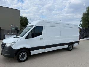 White Mercedes-Benz Sprinter 2023 in Kaunas, with an engine capacity of 2.00 L and mileage of 380 thousand km for 17500 €, photo 4 on AUTOMOTO.COM.LV