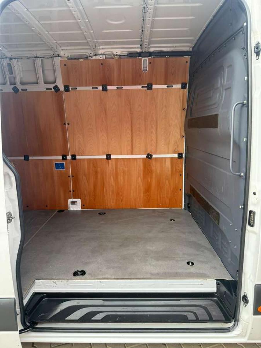 White Mercedes-Benz Sprinter 2023 in Kaunas, with an engine capacity of 2.00 L and mileage of 380 thousand km for 17500 €, photo 14 on AUTOMOTO.COM.LV