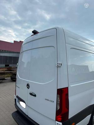 White Mercedes-Benz Sprinter 2023 in Kaunas, with an engine capacity of 2.00 L and mileage of 380 thousand km for 17500 €, photo 18 on AUTOMOTO.COM.LV