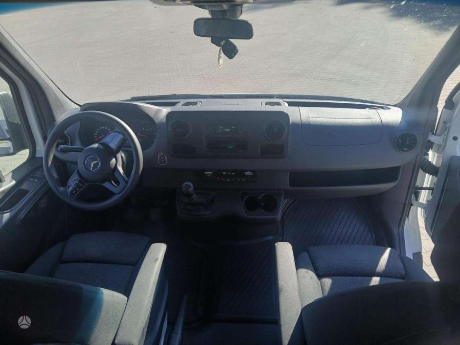 Balts Mercedes-Benz Sprinter 2023 Viļņa, ar dzinēja tilpumu 1.95 L un nobraukumu 439 tūkst. km par 27104 €, foto 10 vietnē AUTOMOTO.COM.LV
