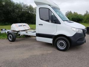 Balts Mercedes-Benz Sprinter 2023 Raseiniai, ar dzinēja tilpumu 2.00 L un nobraukumu 200 tūkst. km par 18500 €, foto  vietnē AUTOMOTO.COM.LV